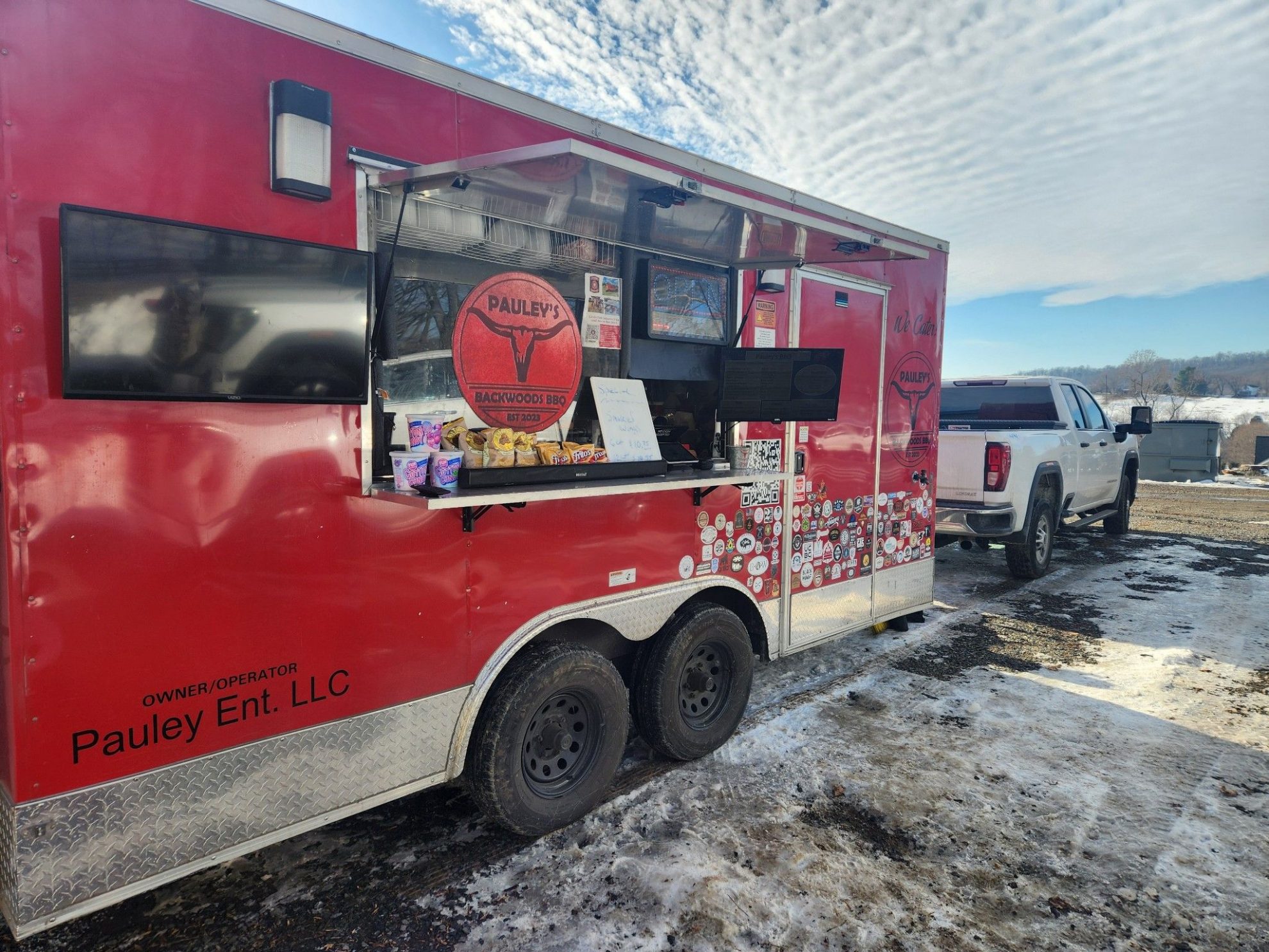 Pauley's BBQ Food Truck - Effingham